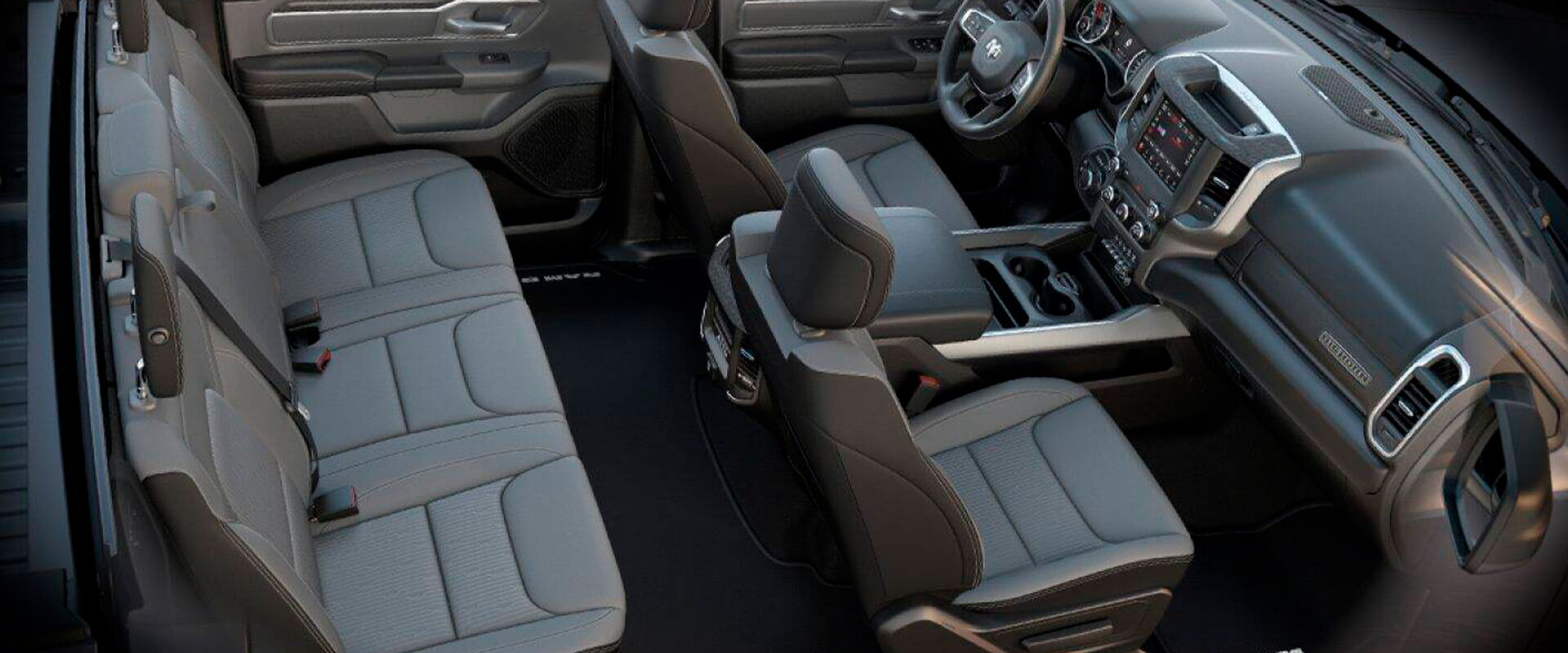 RAM 700 BIG HORN DOBLE CABINA - Automotores Comagro